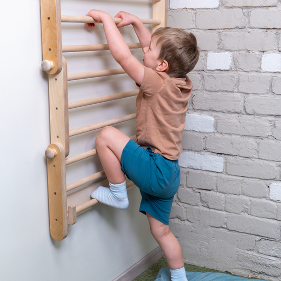 Frame-to-Wall Kit • Add-on for climbing frames – Ette Tete